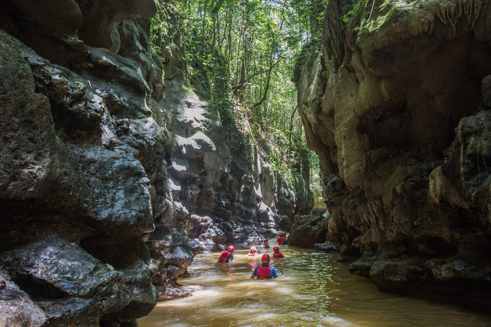 Caving Adventure – Innovation Tour